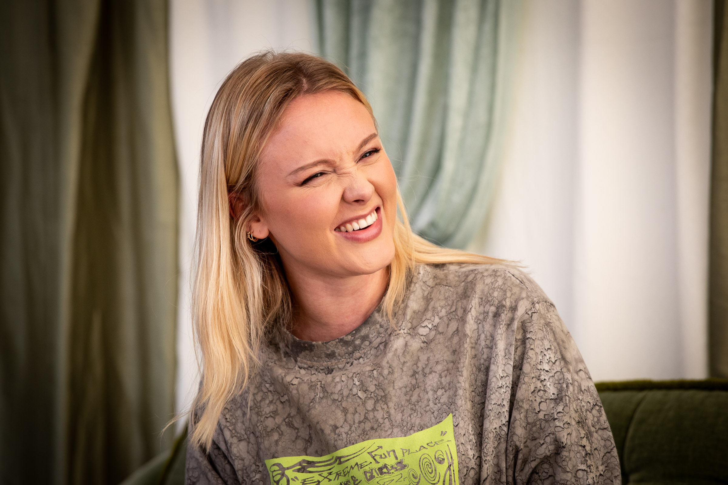 p3.no » Zara Larsson (25) ser tilbake på karrieren: – Jeg ønsker å fortelle yngre meg at «du kan»